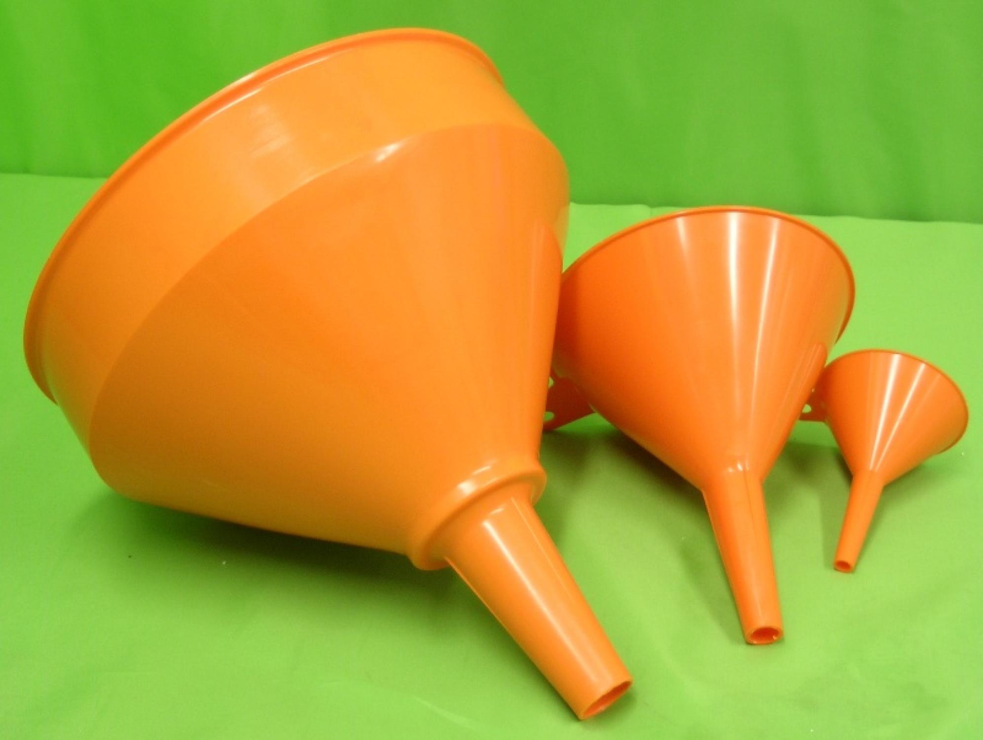 Buy Sealey F98 Plastic Funnel Set Pack Of 3 From Fane Valley Stores Agricultural Supplies